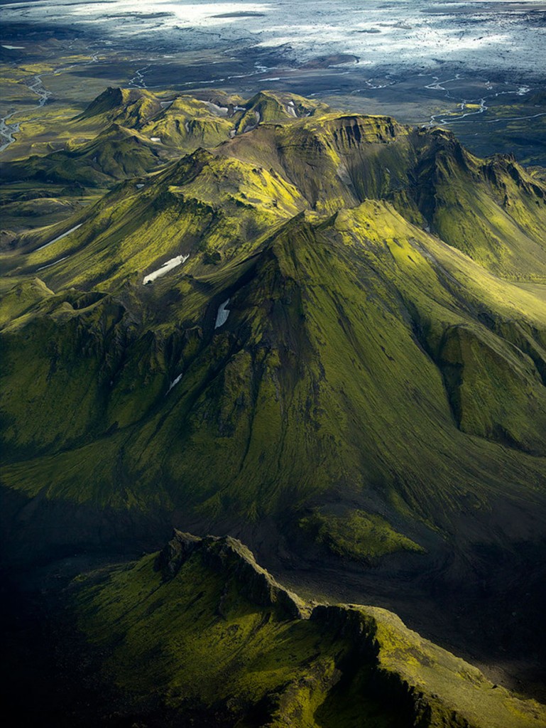 36 Photographic Proofs That Iceland Is A Miracle Of Nature | DeMilked