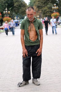55-Year-Old Slavik Is The Most Stylish Homeless Man In Ukraine | DeMilked