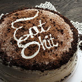 People Can't Believe This Raw Turkey Is Actually A Delicious Cake ...