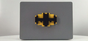 Special Laptop Case Lets You Decorate Your Laptop With LEGO | DeMilked