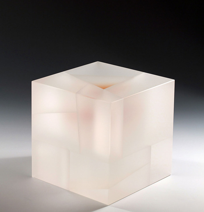 Translucent Glass Sculptures Split Light & Color In The Most Beautiful ...