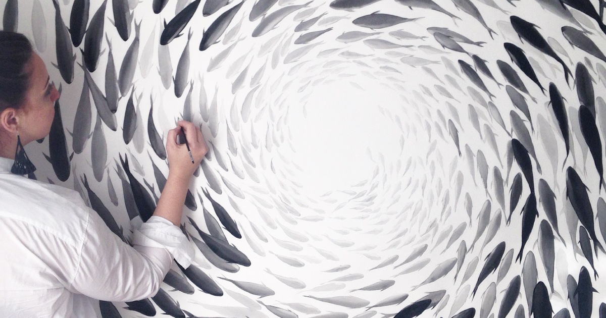 Inspired By Fish Movements, Artist Creates Stunning Porcelain Paintings ...