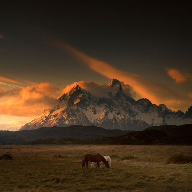 Photographer Takes Amazing Shots Of Patagonia, The Edge Of The World ...