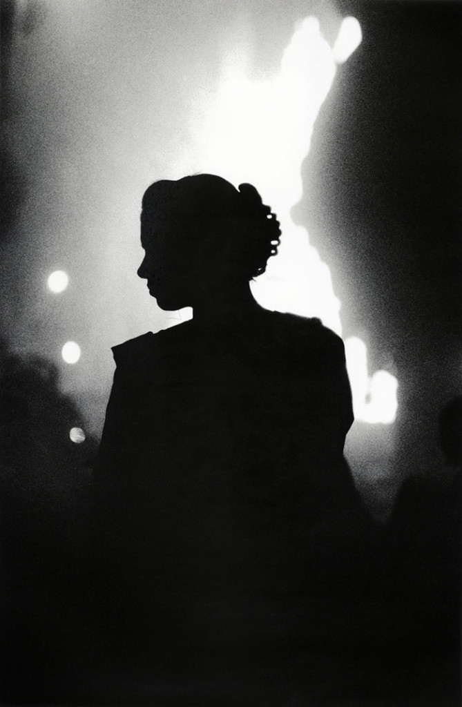 Photographer, Blind In One Eye, Documents The Dark World He Sees | DeMilked