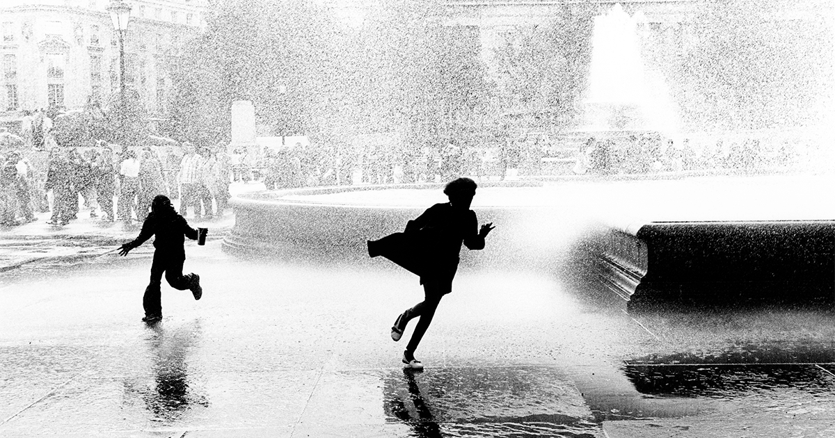 Photographer, Blind In One Eye, Documents The Dark World He Sees | DeMilked