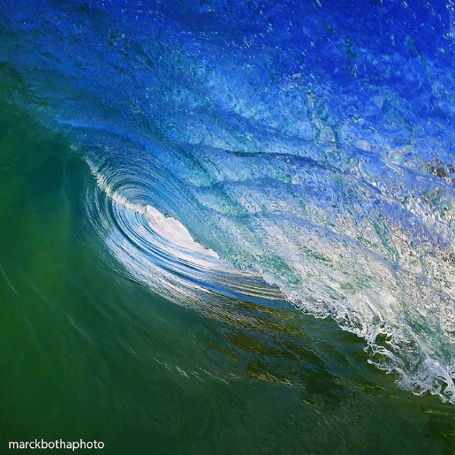 Breathtaking Photos From Inside Breaking Waves | DeMilked