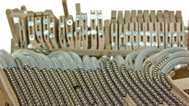 Incredibly Complicated Musical Instrument That Runs On 2,000 Marbles ...