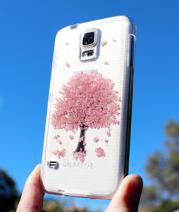 14 Real Flower Phone Cases To Welcome Spring | DeMilked
