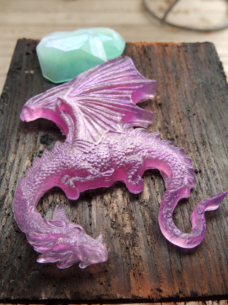 12 Most Creative Soap Designs Made By Hands | DeMilked