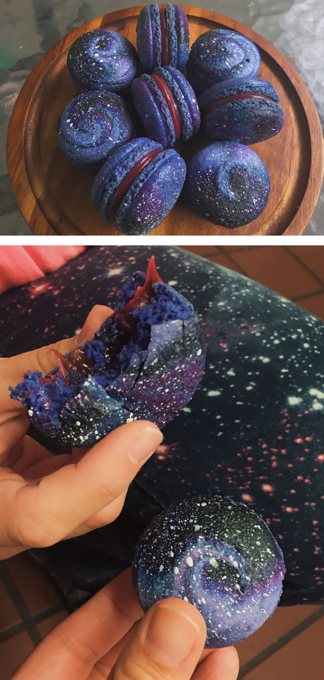 10 Space Cakes, Galaxy Sweets, And Other Otherworldly Treats | DeMilked