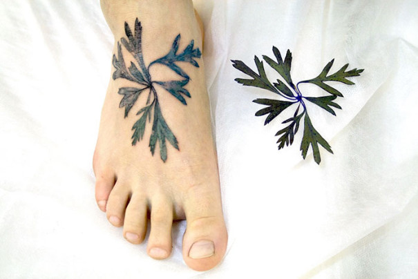 Botanical Tattoos Made By Imprinting Real Leaves On The Skin | DeMilked