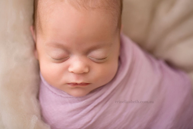 Beautiful Newborn Photoshoot Of Mom And Her Quintuplets | DeMilked