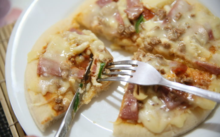 Three revolutionary Ideas on Dining Etiquette & Manners for Restaurant ...