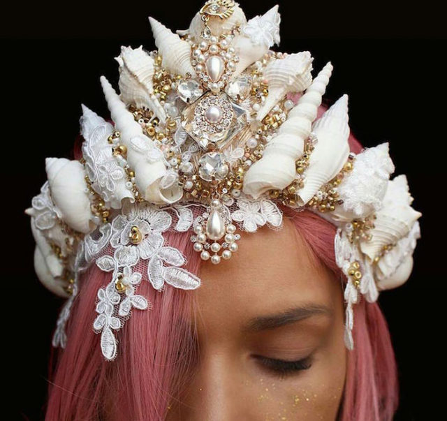 Impressive Mermaid Crowns Made With Real Seashells | DeMilked