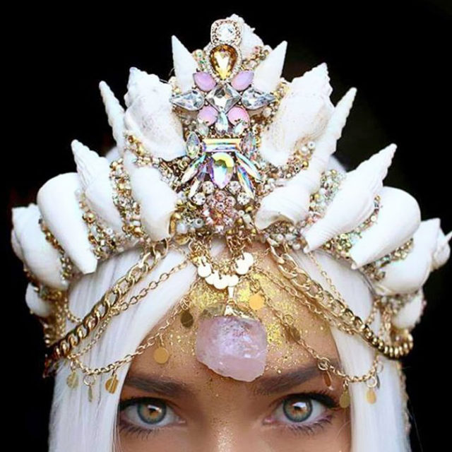 Impressive Mermaid Crowns Made With Real Seashells | DeMilked