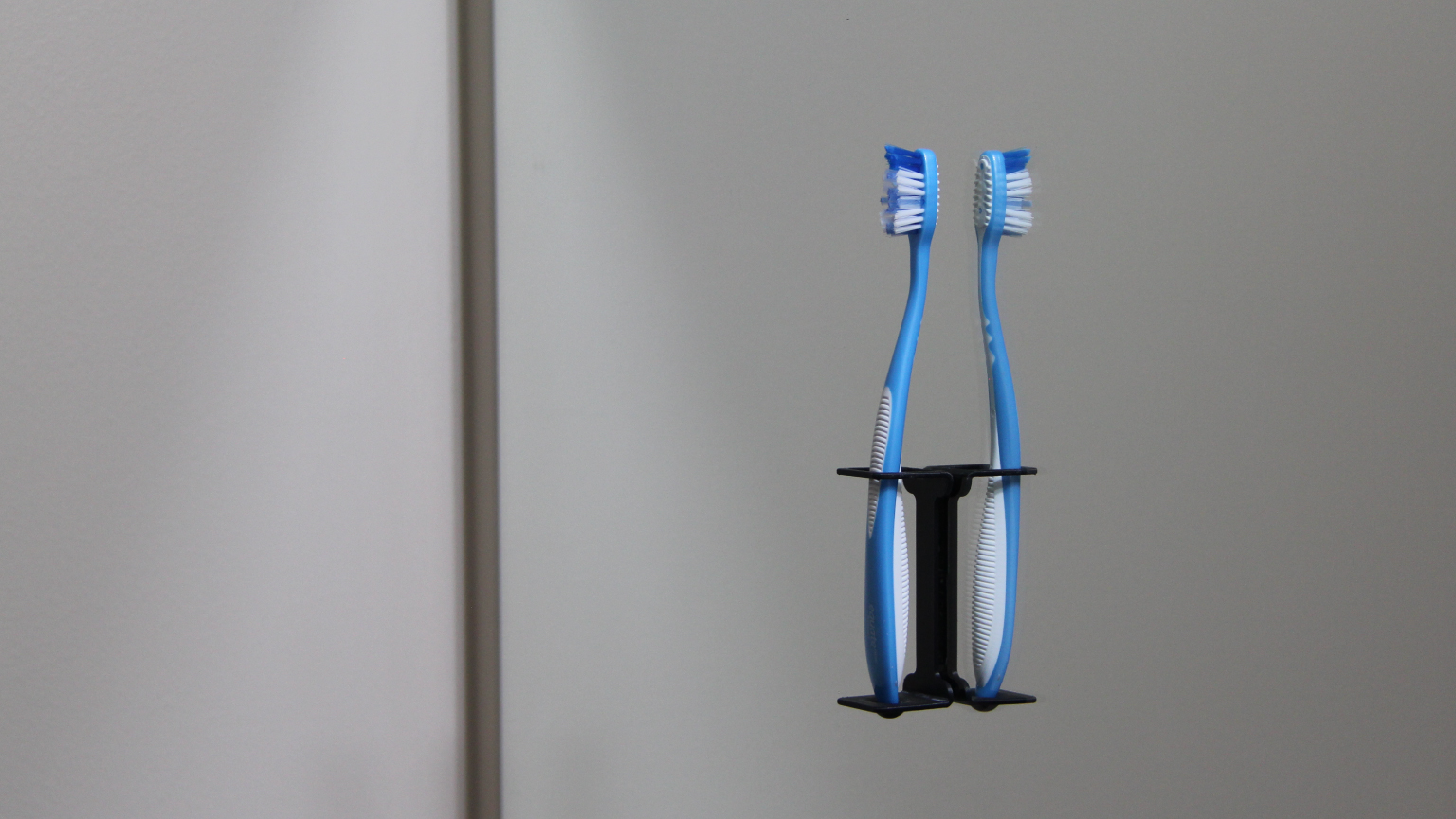 I Created A Nano-suction Toothbrush Holder | DeMilked