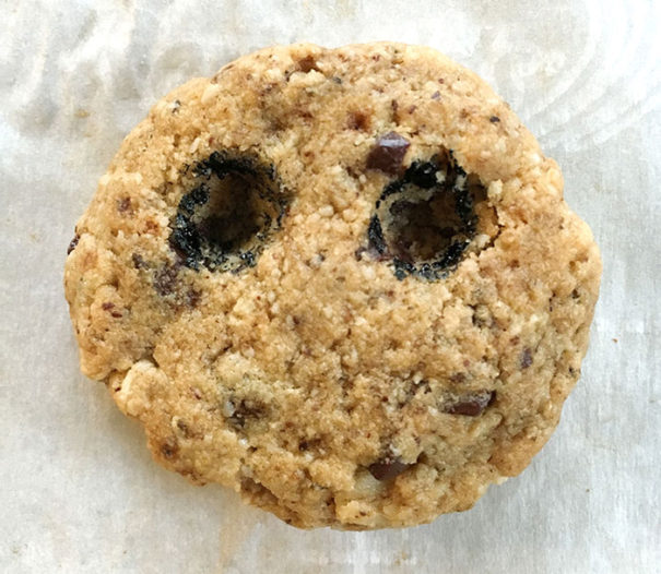 How To Bake Halloween Cookies That Are Too Scary To Eat | DeMilked