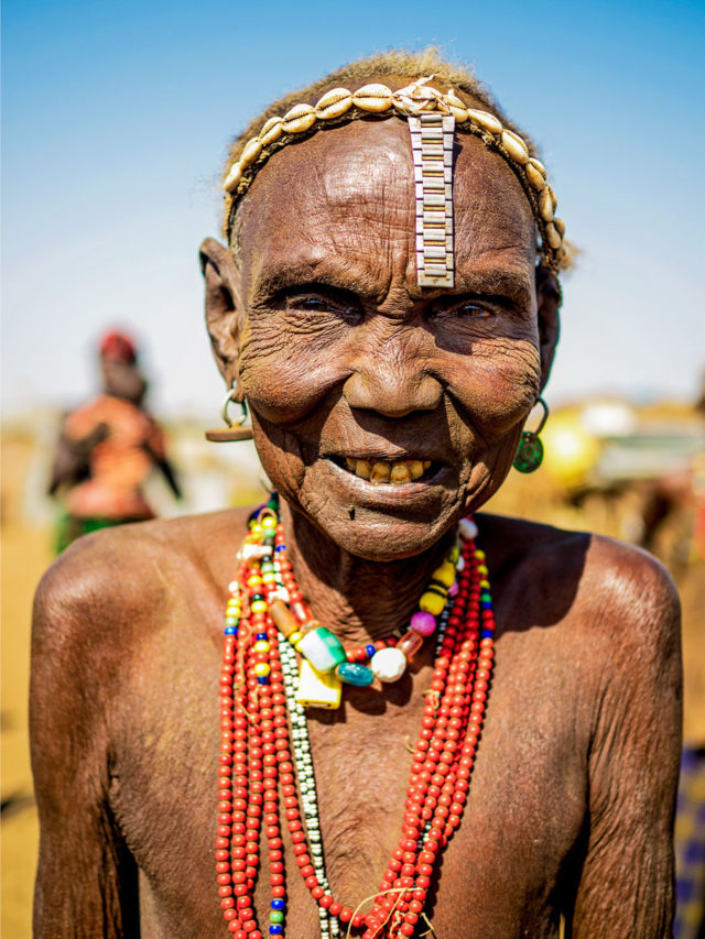 Photographer Captured The Beauty Of Tribal Women In Ethiopia | DeMilked