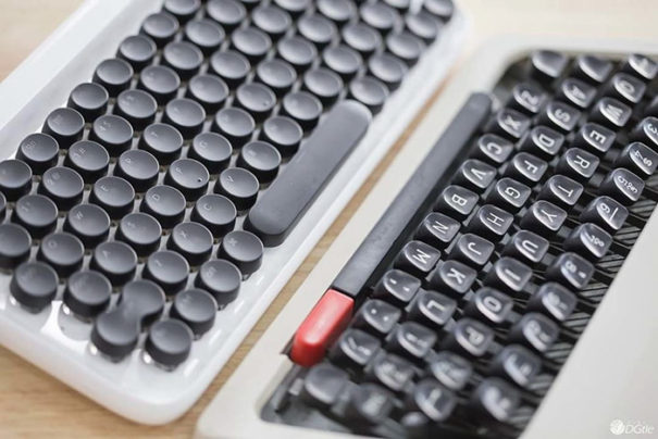 This Mechanical Keyboard Feels Like A Typewriter From The Past | DeMilked
