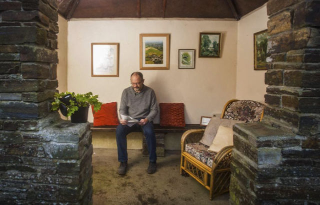 This Bus Stop Was Constantly Vandalized, So A Mystery Interior Designer ...