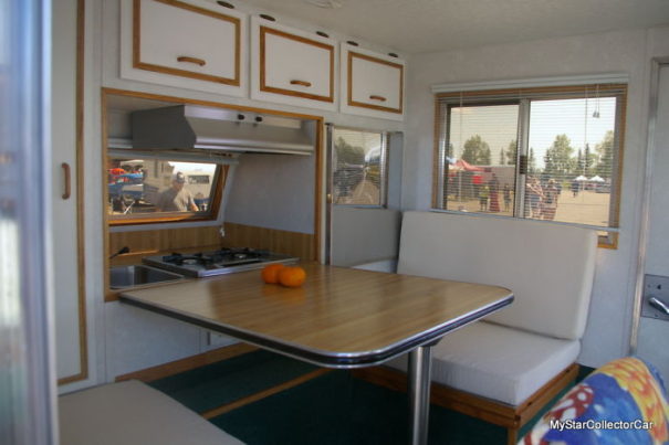 This 1975 VW Beetle Was Transformed Into Adorable Camper | DeMilked