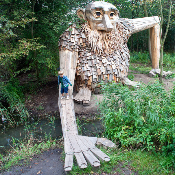 Artist Creates Wooden Giants And Hides Them In The Danish Wilderness ...