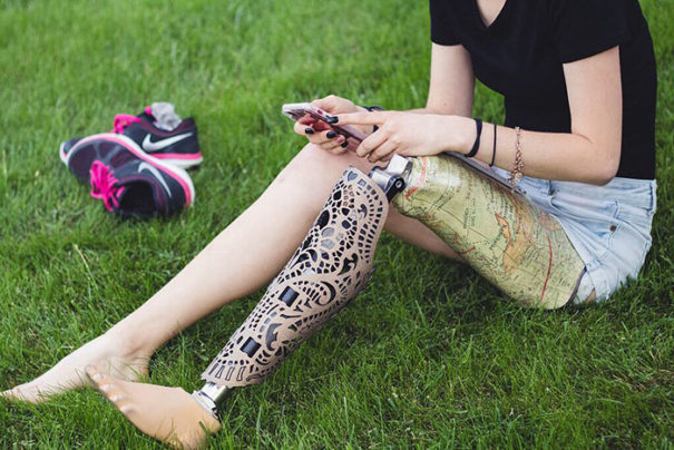This Company Is Making Fashionable Leg Prosthetics And They Look ...