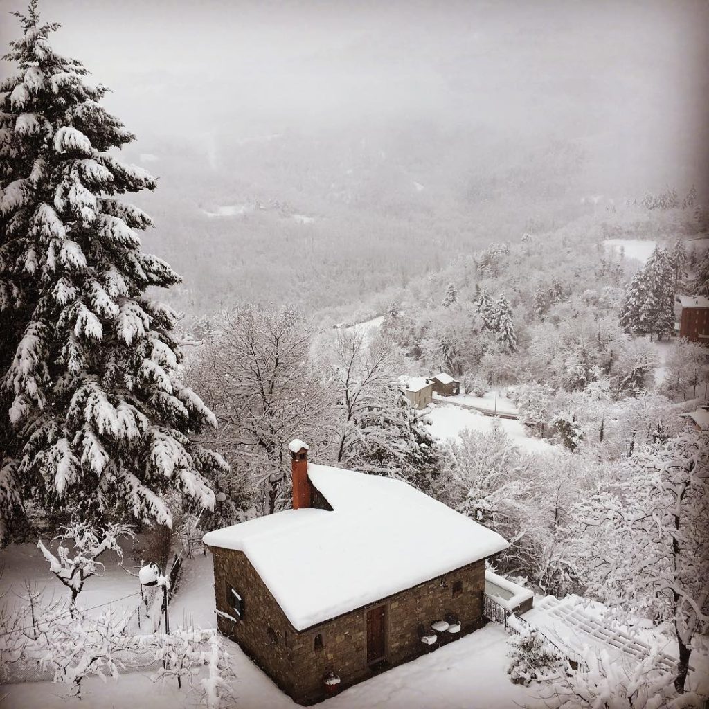 Rare Snowstorm Covers Rome With White Blanket And The Photos Are ...