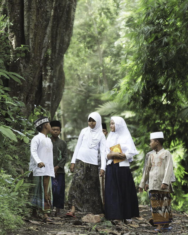 Man Born Without Hands And Legs Becomes Pro Photographer, And His ...