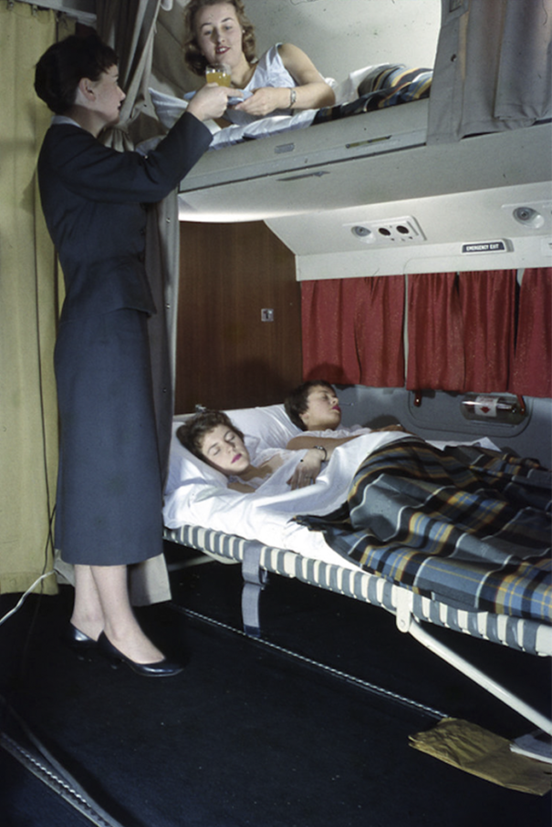 23 Vintage Photos Taken Between The 1940s And 1970s That Show How ...
