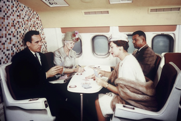 23 Vintage Photos Taken Between The 1940s And 1970s That Show How ...