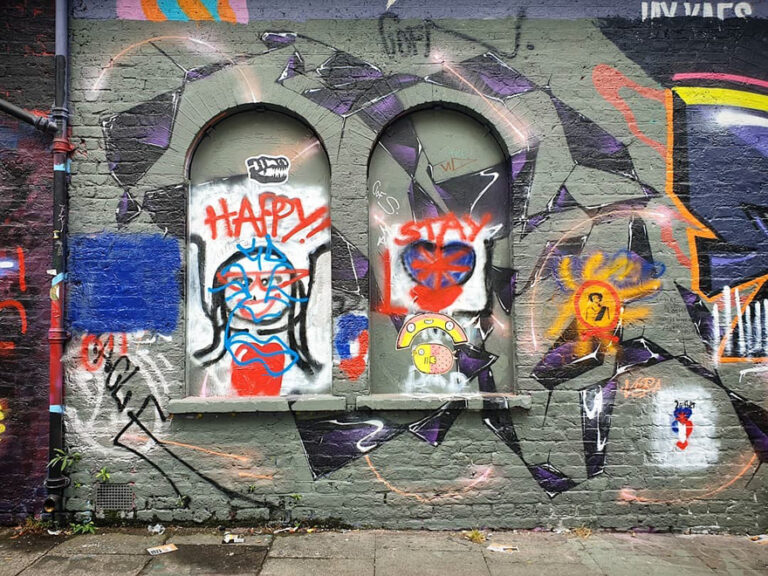 This Graffiti Artist Makes Walls Appear Transparent Using Nothing But ...