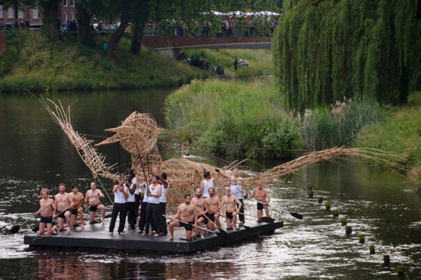 20 Incredible Parade Floats Inspired By Dutch Artist Hieronymus Bosch ...