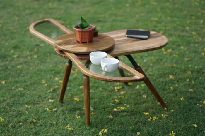 This Nature-Inspired Table Mimics The Wings Of A Beetle | DeMilked