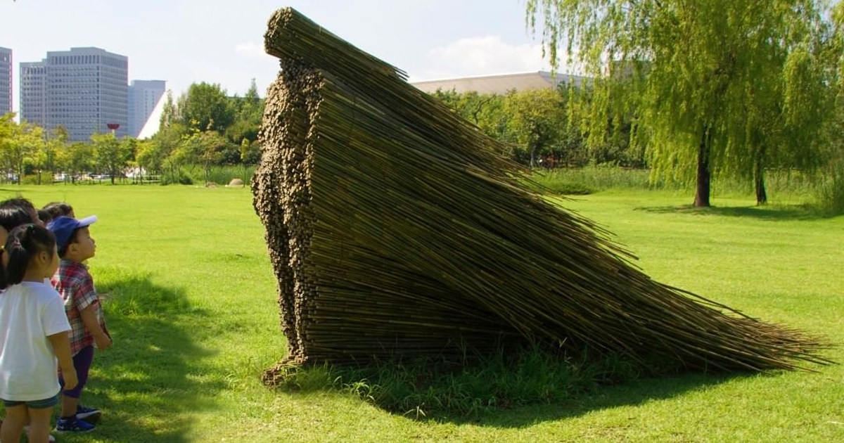 "Stillness In Motion" - A Series Of Humanlike Sculptures By Olga ...