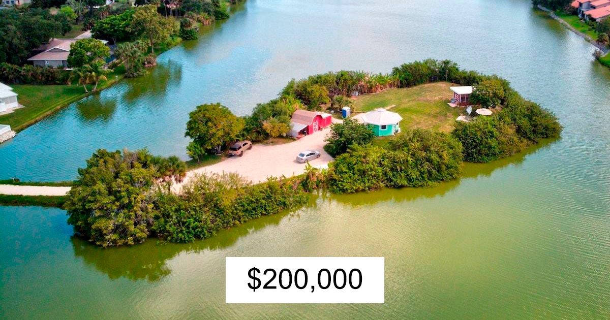 Florida Man Living On A Private Island Shares What His Life Is Like ...