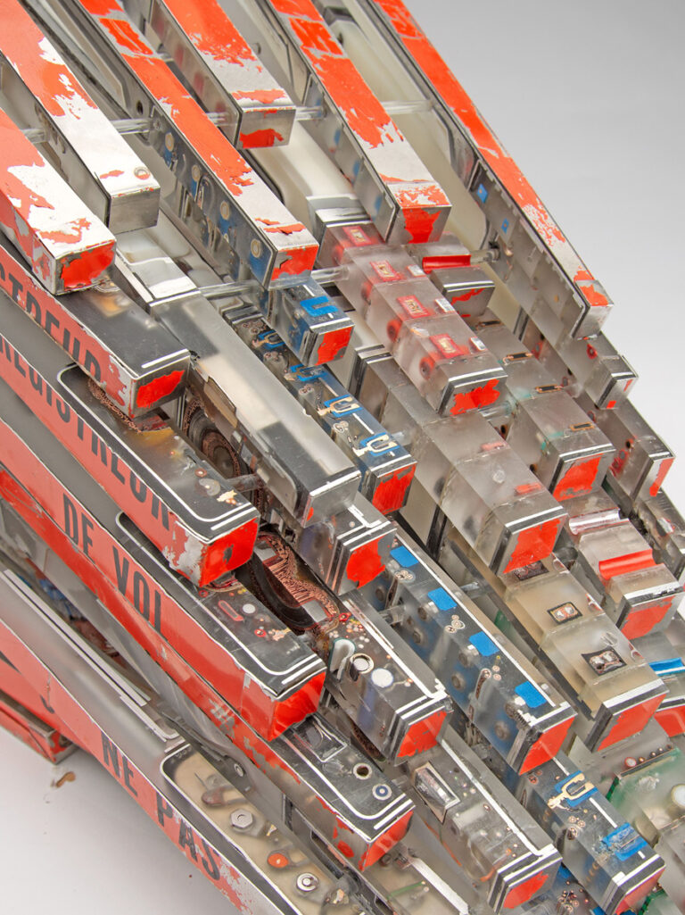 Artist Fabian Oefner Creates Amazing "Exploded" Sculptures Using ...