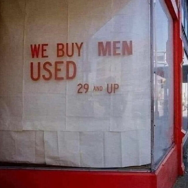20 Times People Spotted Funnily Aligned Phrases On Signs And Posters ...