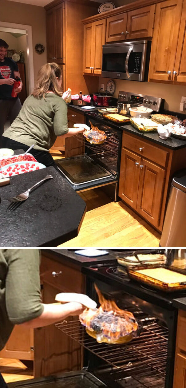 Thanksgiving Didn't Go As Planned For These People (30 Pics) | DeMilked