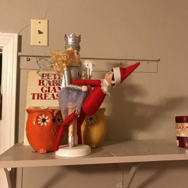 20 Parents Whose 'Elf On The Shelf' Scheme Went Hilariously Wrong ...
