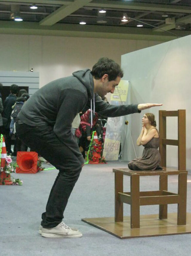 30 Pics That Prove Museums And Galleries Are Not As Boring As People ...