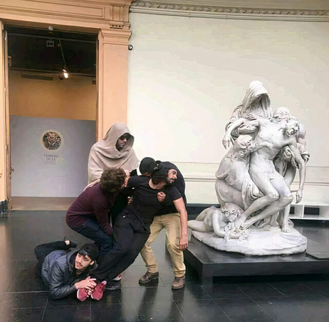 30 Pics That Prove Museums And Galleries Are Not As Boring As People ...