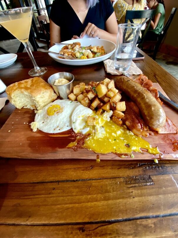 20 Tableware Fails At Restaurants That Might Make You Wonder “Why ...