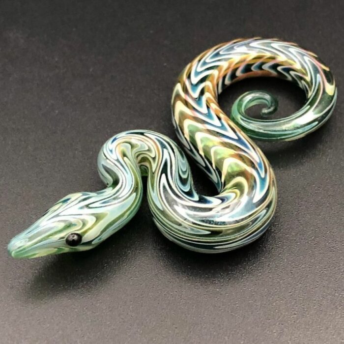 10 Mind-Blowing Glass-Blown Snakes By Ryan Eicher | DeMilked