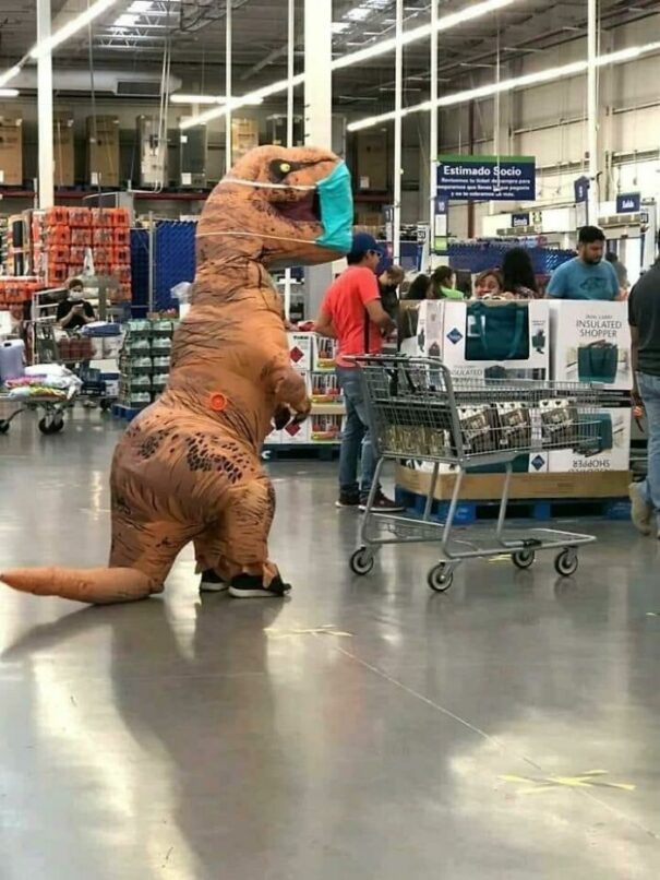 30 Times People Noticed Something Weird In Walmart And They Just Had To ...