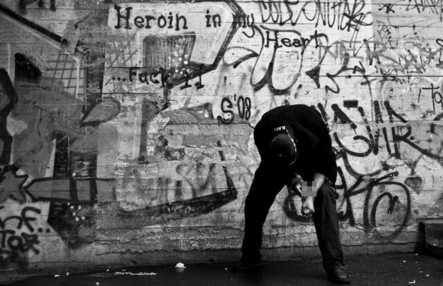 20 Photos Highlighting The Sad And Happy Moments In The Life Of Drug ...