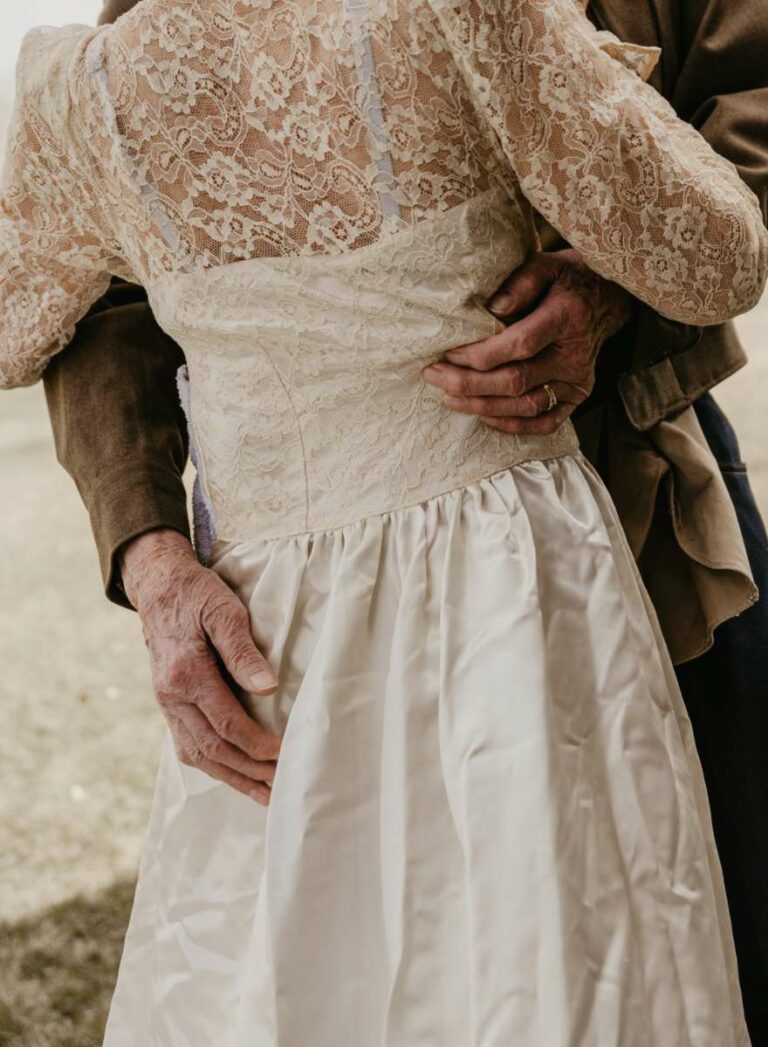 Celebrating 70 Years Of Marriage: Grandma Poses In Her Wedding Gown ...
