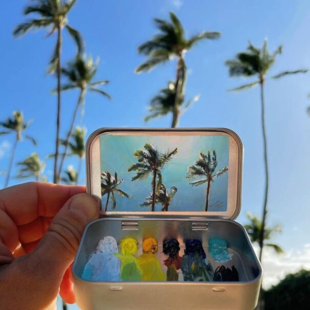 15 Beautiful Miniature Paintings Concealed Inside Mint Boxes, As ...
