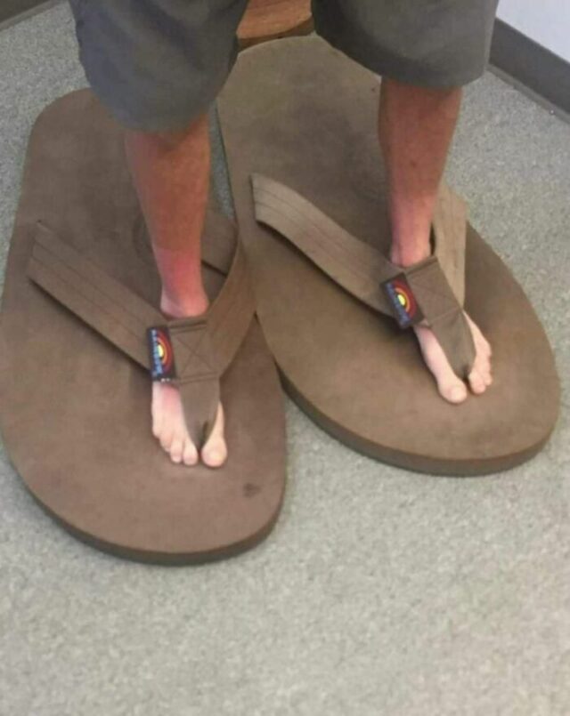30 Confusing Images Without Context That Might Make You Question Things ...