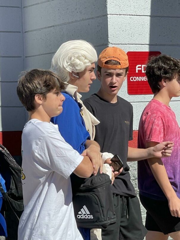 30 Times People Cleverly Complied With Rules, As Shared Online | DeMilked